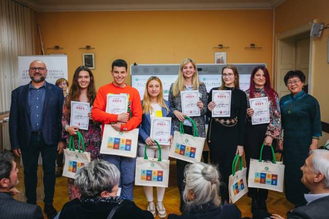 Galerija | Institut Konfucije Niš