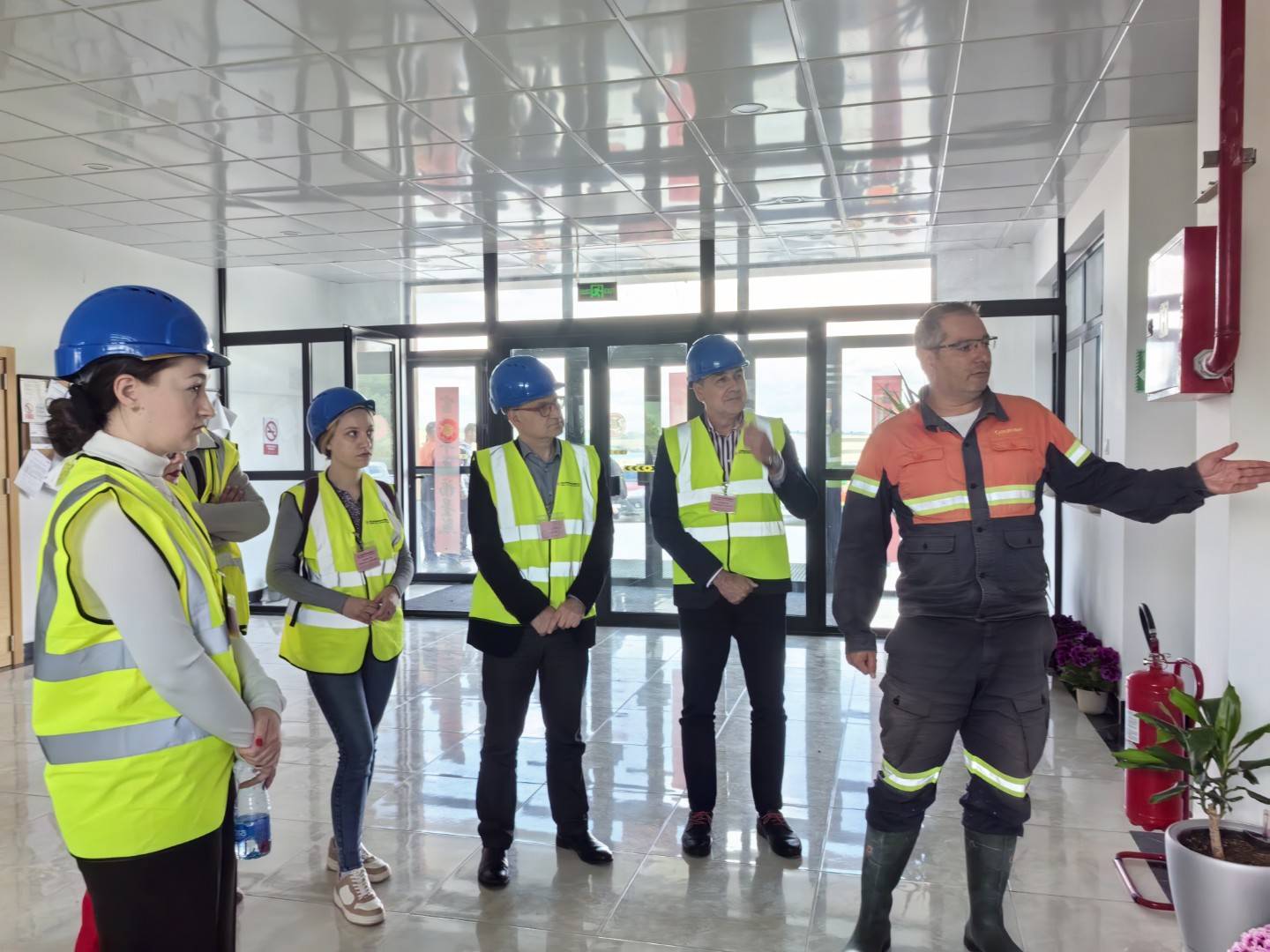 Posetili smo Zijin Copper i Xingyu Lighting | Institut Konfucije Niš